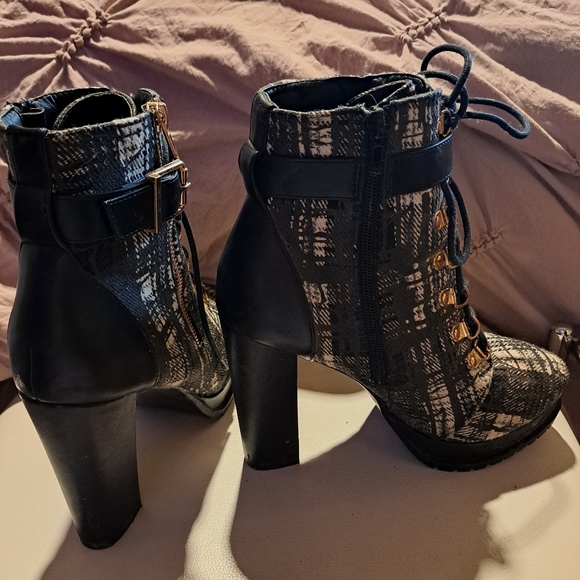 Shoe Dazzle | Shoes | School Girl High Block Heel Booties Size 7 | Poshmark